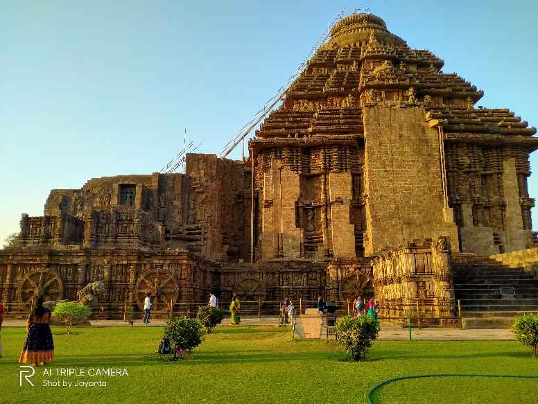 Konark Sun Temple (2021) | Entry fee, History, Architecture Full Details