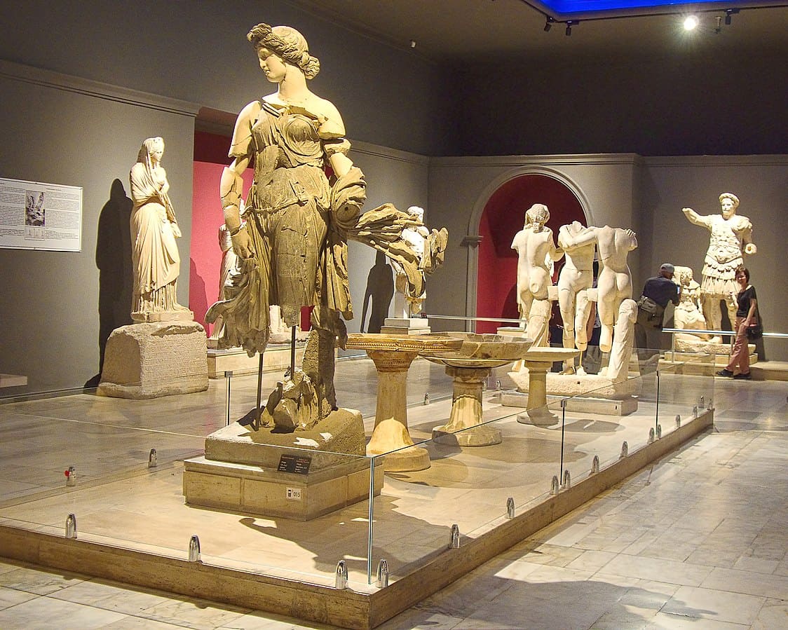 10 Best Historical Places to Visit in Turkey | TourYatras