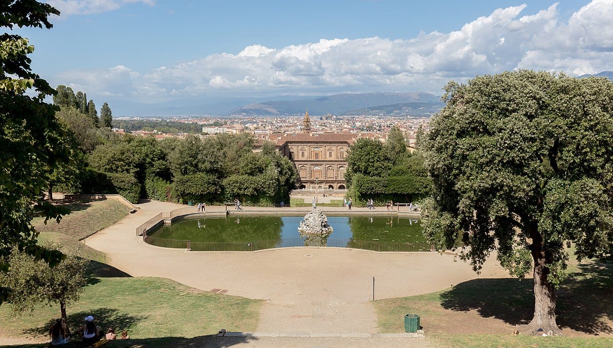 10 Best Gardens to Visit in Europe For A Vacation Trip